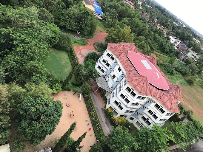 Silas International School